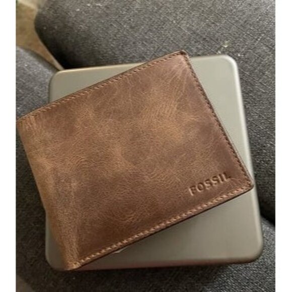 Bags | New Mens Derrick Leather Rfidblocking Bifold With Flip Id Wallet ...
